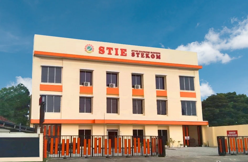Galeri Gedung STIE STEKOM
